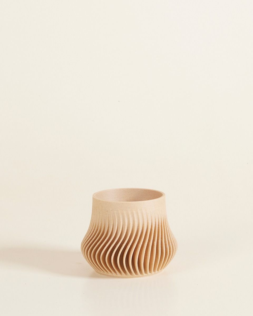 Shop Robin Wood Pot Wavy online | PLNTS.com